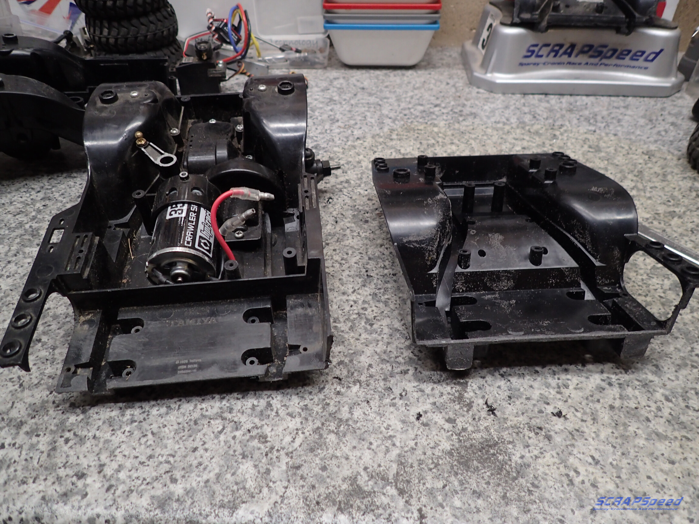 CC01 Hilux Surf - Monster Trucks, 4x4, Wheelie Rigs and Crawlers ...