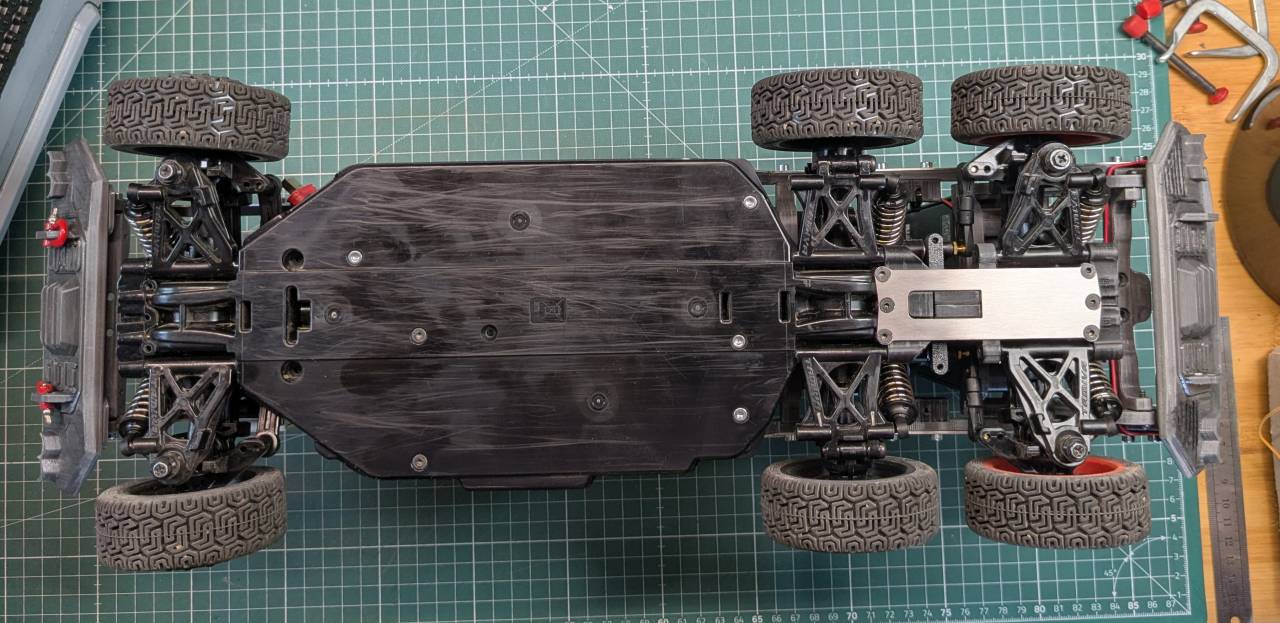 6x6 Apocalypse Truck on a TT-02 Chassis - Big Rigs and Scale Armour ...
